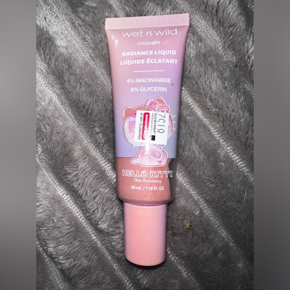 Hello Kitty Makeup Hello Kitty 5th Anniversary Wet N Wild Radiance 6260